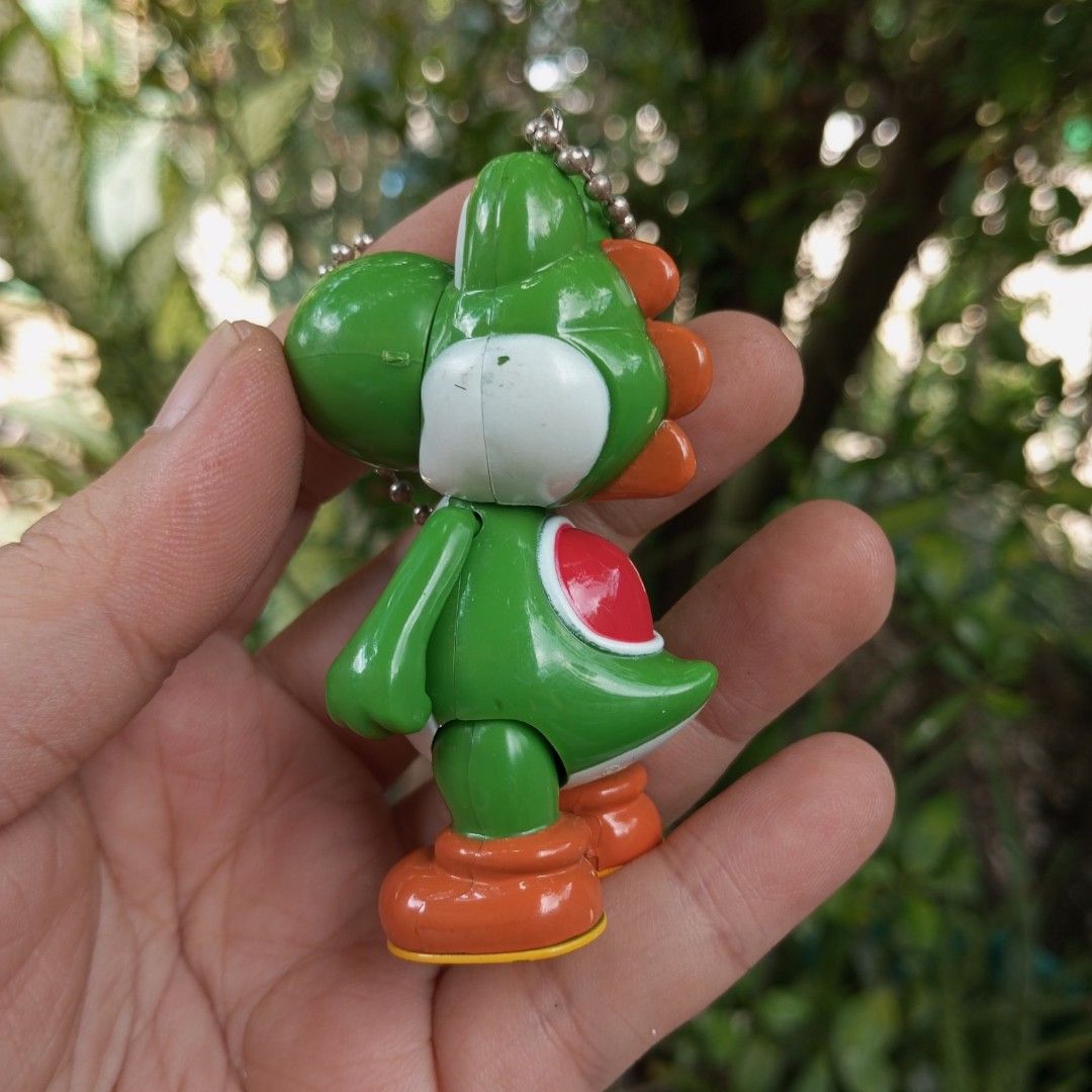 NINTENDO Super Mario Bros Yoshi Figure Keychain, Hobbies & Toys, Toys ...