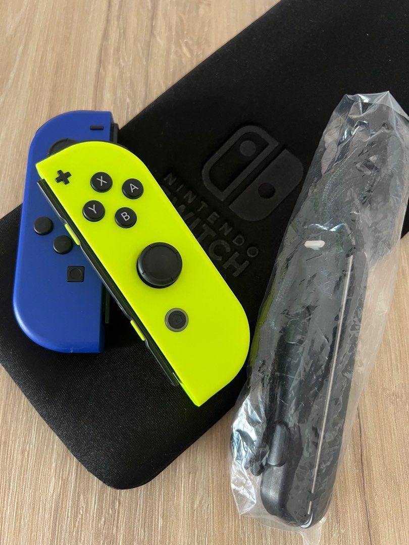 NS Nintendo Switch Original Joycons, Video Gaming, Gaming Accessories ...