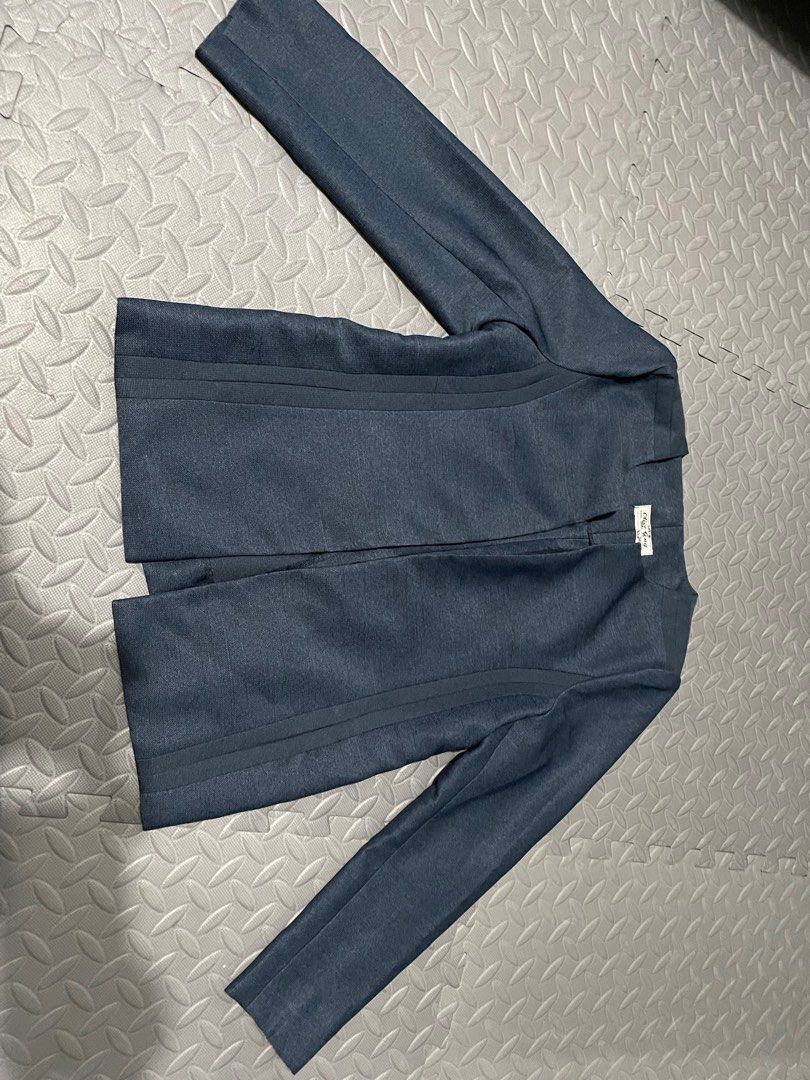 Olive Ang Office Blazer, Women's Fashion, Coats, Jackets and Outerwear ...