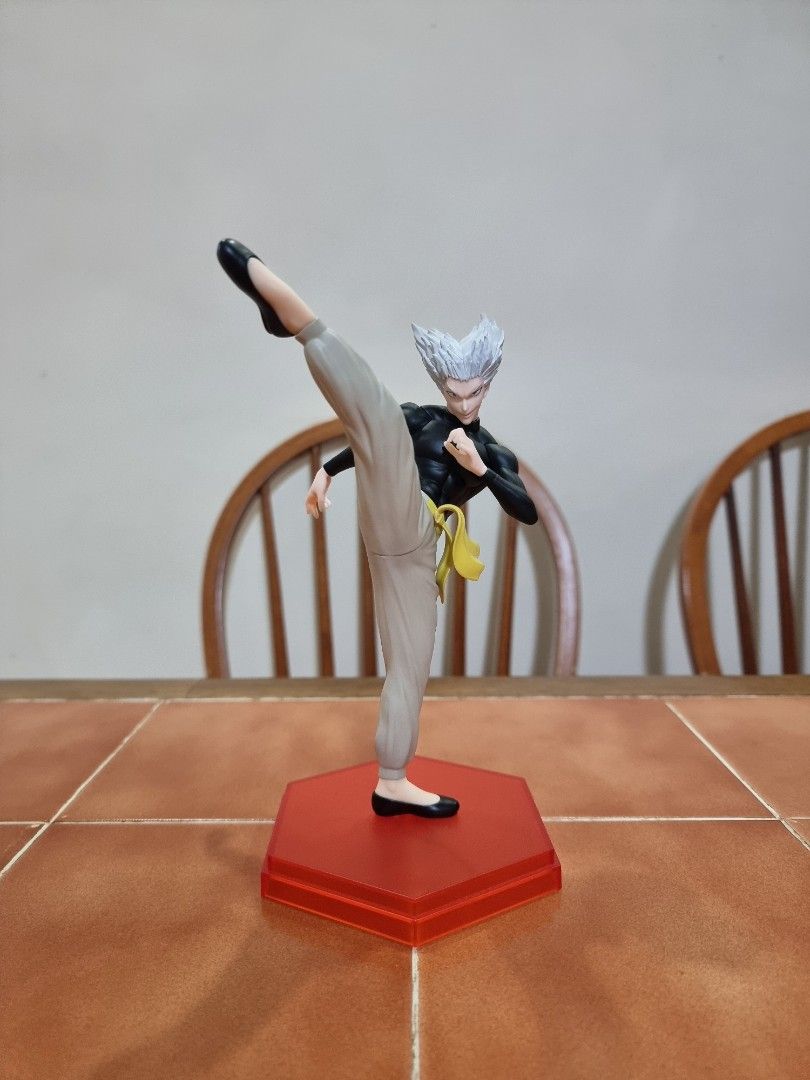 One Punch Man - Popup Parade Hero Hunter Garou - Banpresto DXF Saitama ...