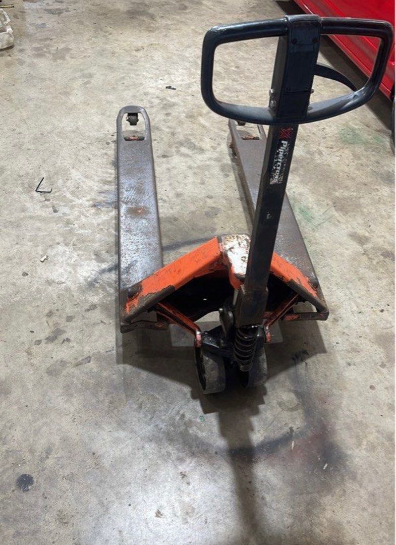 Pallet jack, Furniture & Home Living, Home Improvement & Organisation ...