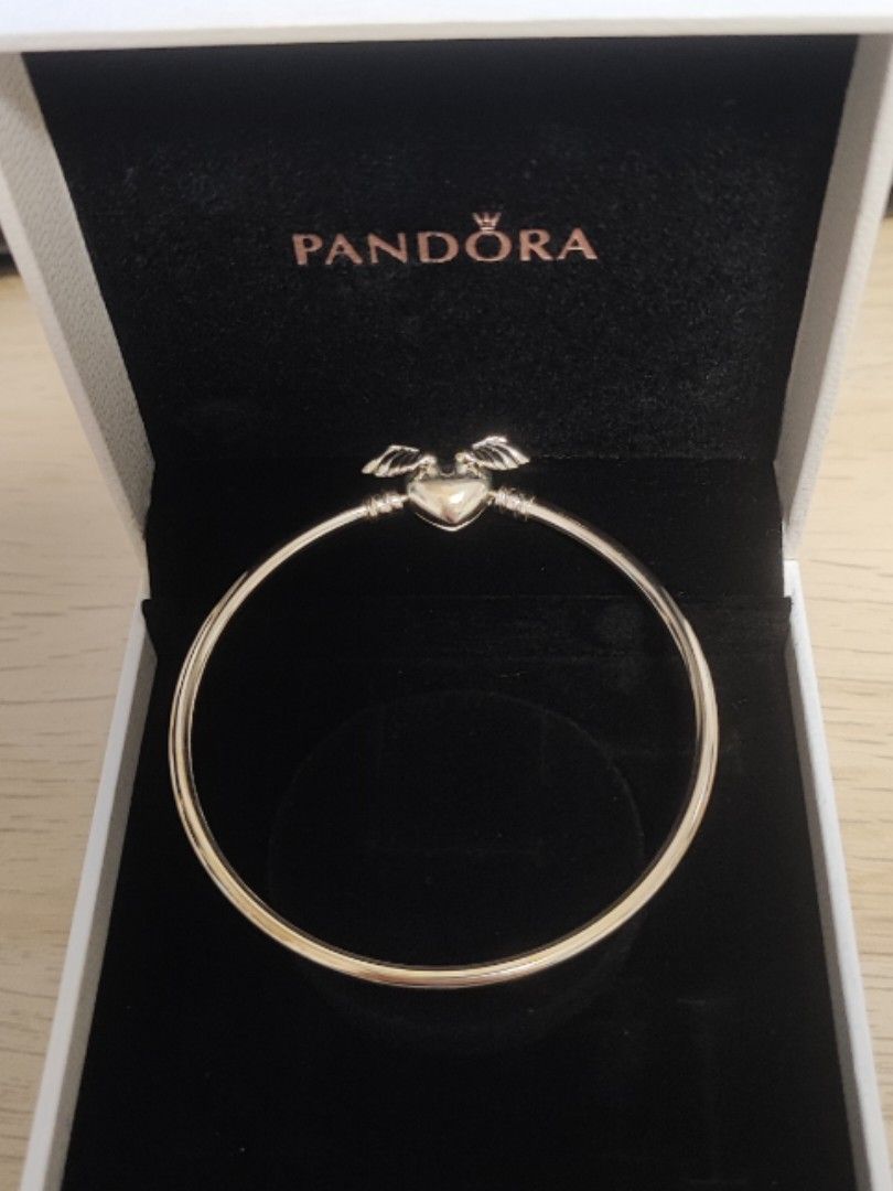Pandora Heart Bracelet, Women's Fashion, Jewelry & Organisers ...