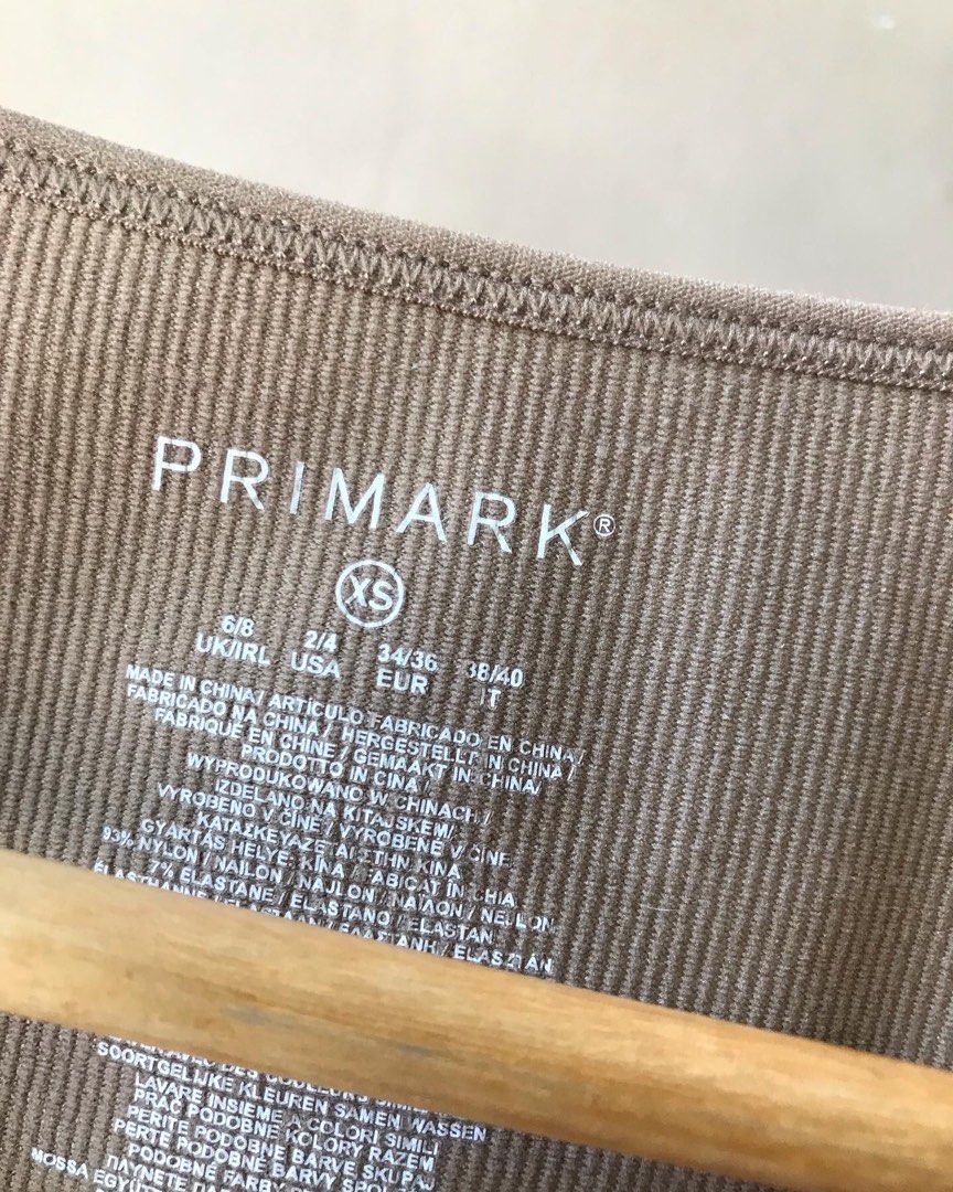 Primark Seamless Crop L/S, Women's Fashion, Activewear on Carousell