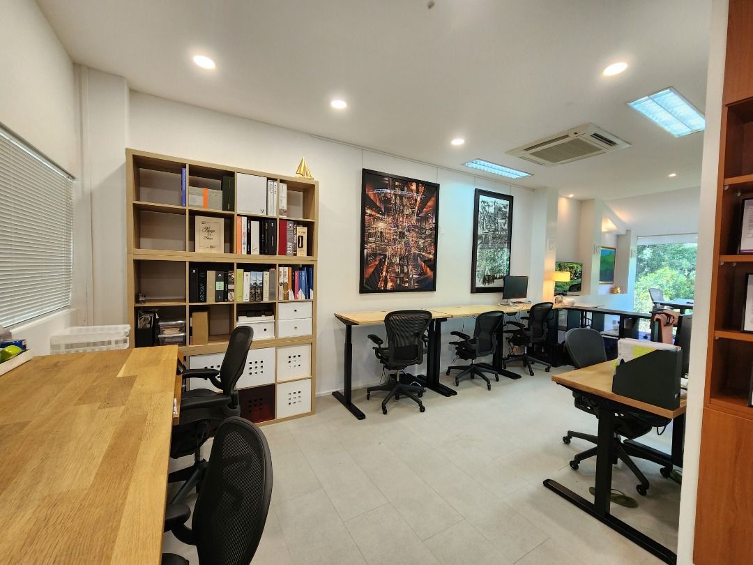 *RARE* DEMPSEY ROAD OFFICE FOR TAKEOVER *RARE*, Property, Rentals ...