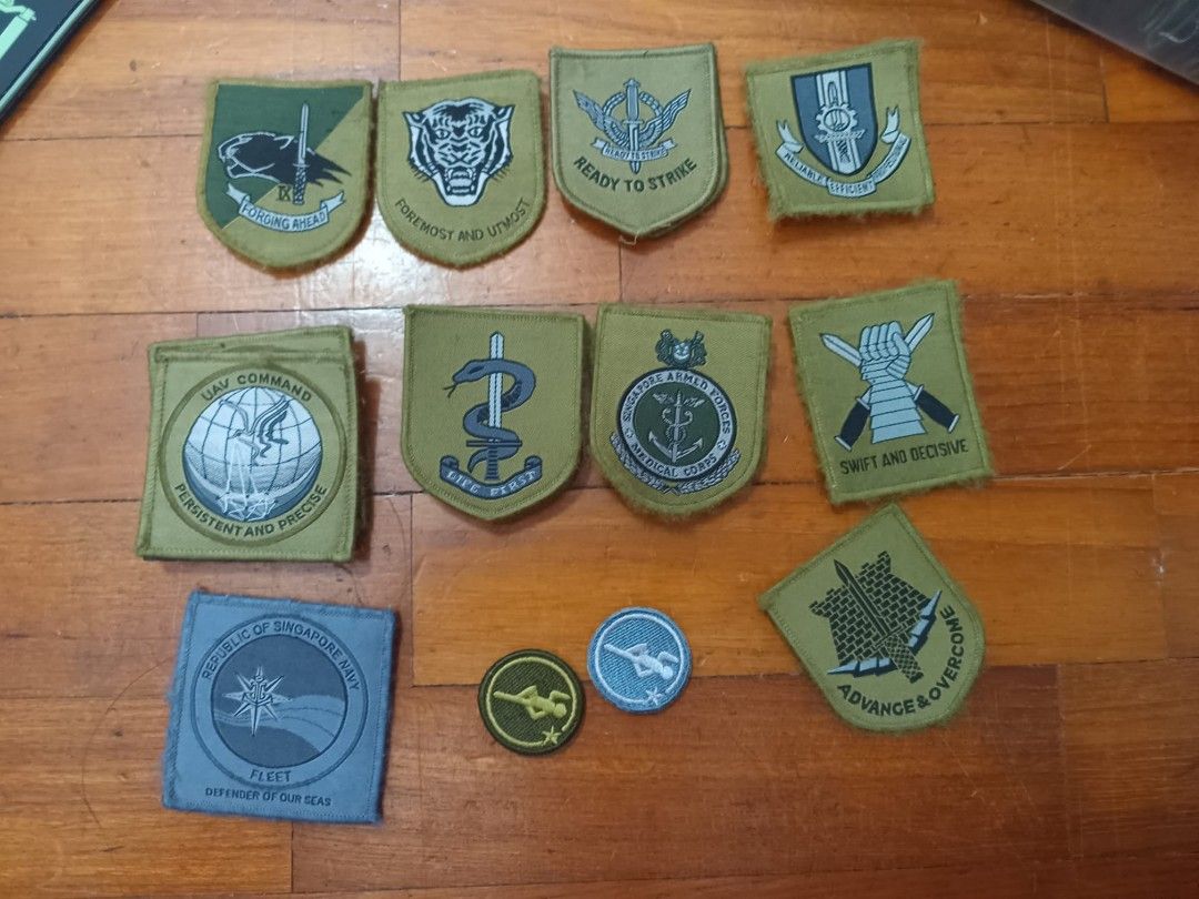 SAF Velcro Patches Unit /Exercise/ sew on, Hobbies & Toys, Memorabilia ...