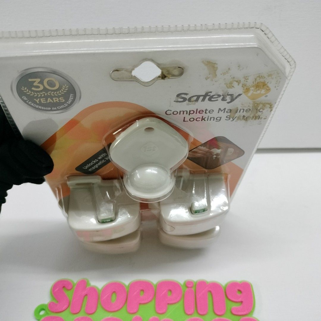 SAFETY FIRST COMPLETE MAGNETIC LOCKING SYSTEM, Babies & Kids, Baby ...