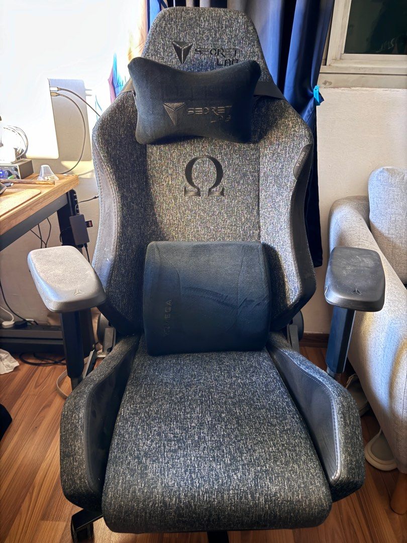 Secret lab Arm Chair - Good condition and clean, Furniture & Home ...