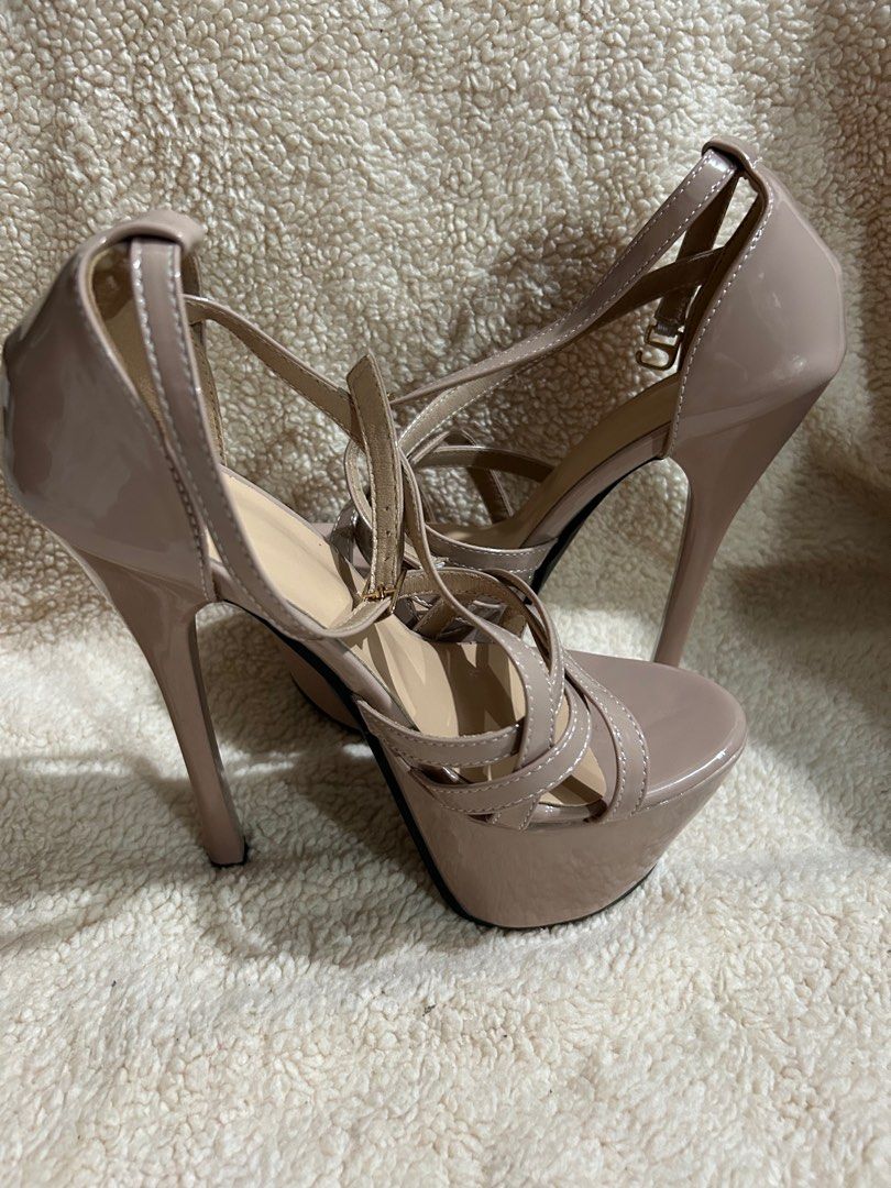 Shein 6 inches heels, Women's Fashion, Footwear, Heels on Carousell