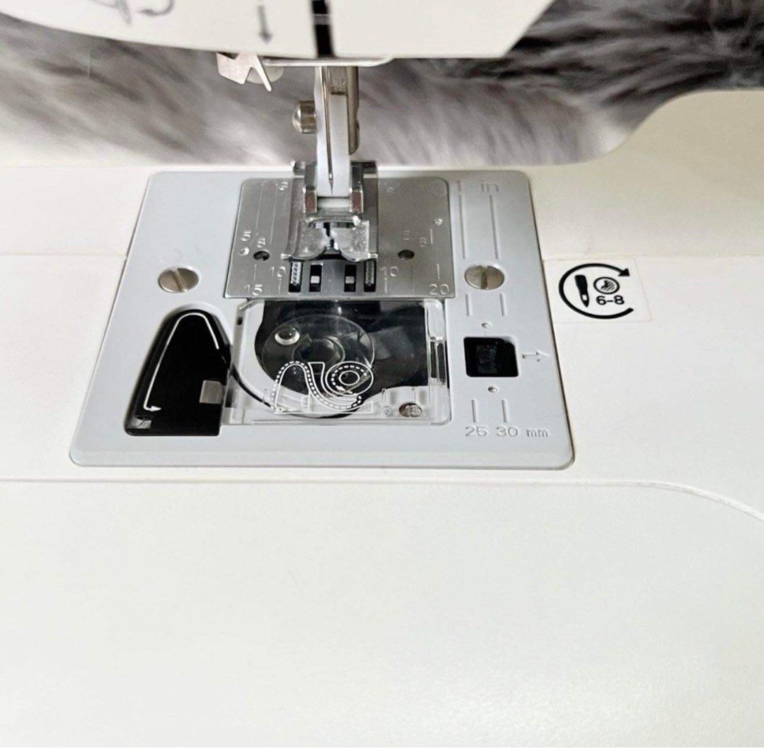 Singer 3337 sewing machine, Furniture & Home Living, Home Improvement ...