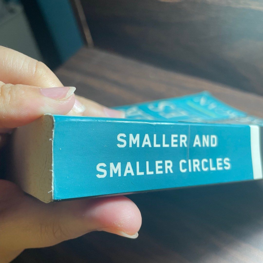 Smaller and Smaller Circles, Hobbies & Toys, Books & Magazines, Fiction ...