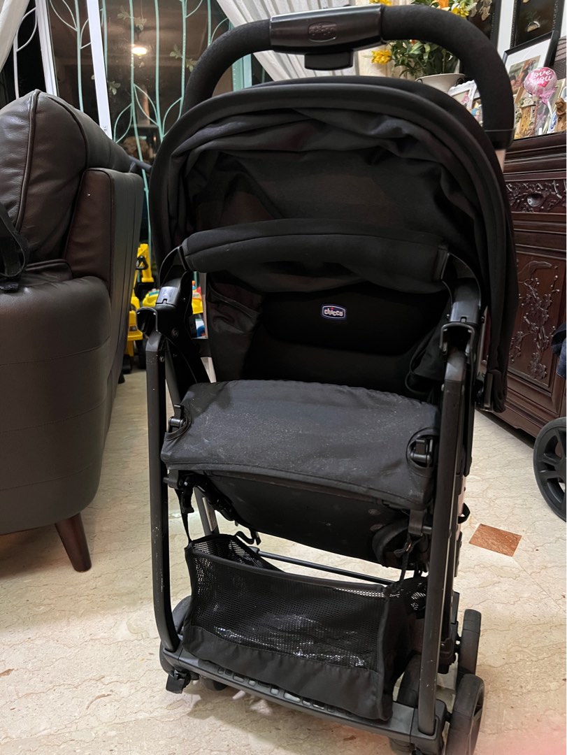 Super light Chicco Stroller, Babies & Kids, Going Out, Strollers on ...