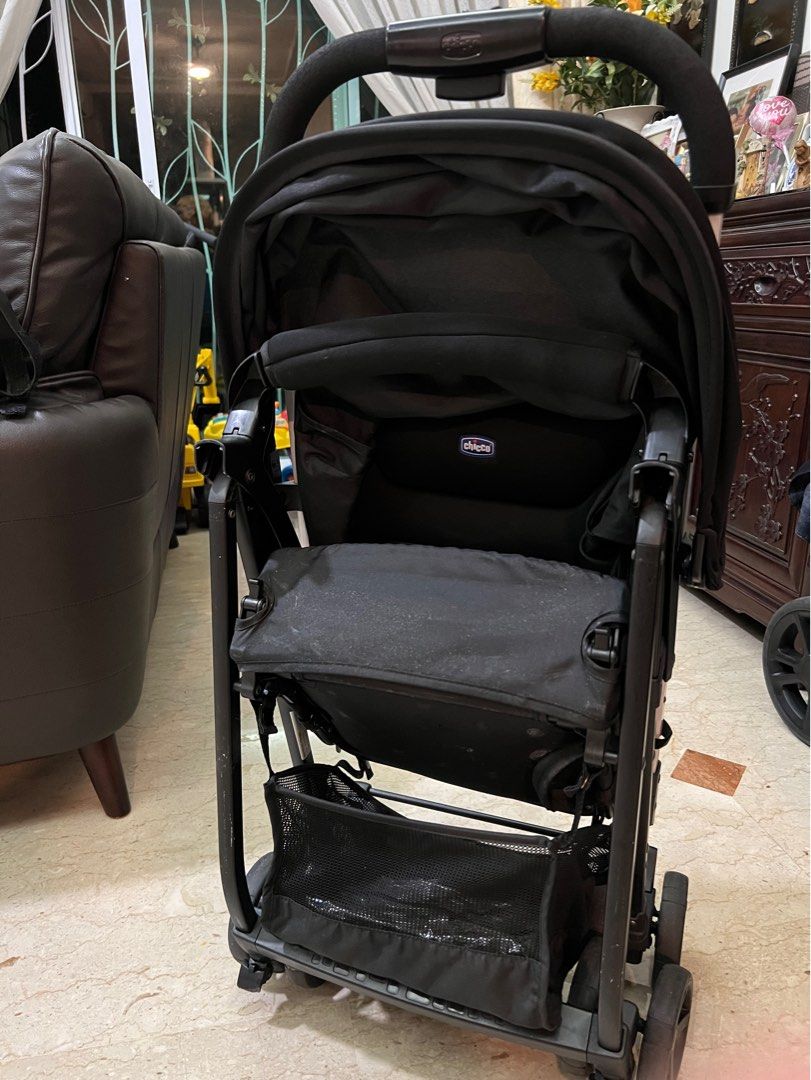 Super light Chicco Stroller, Babies & Kids, Going Out, Strollers on ...