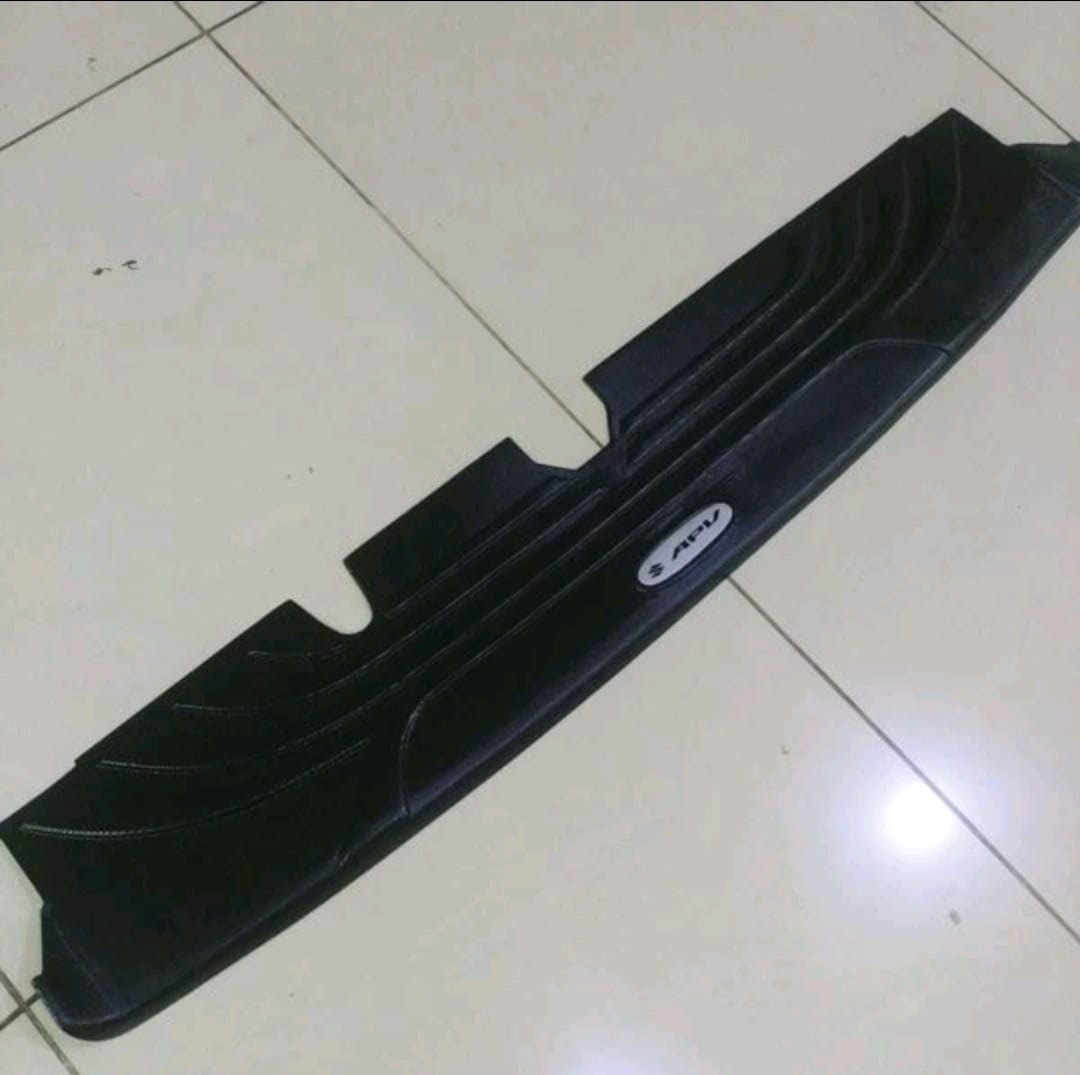 Suzuki APV boot cover, Car Accessories, Accessories on Carousell