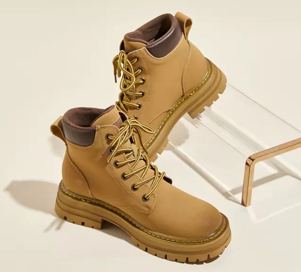 Timberland alike boots, Women's Fashion, Footwear, Boots on Carousell