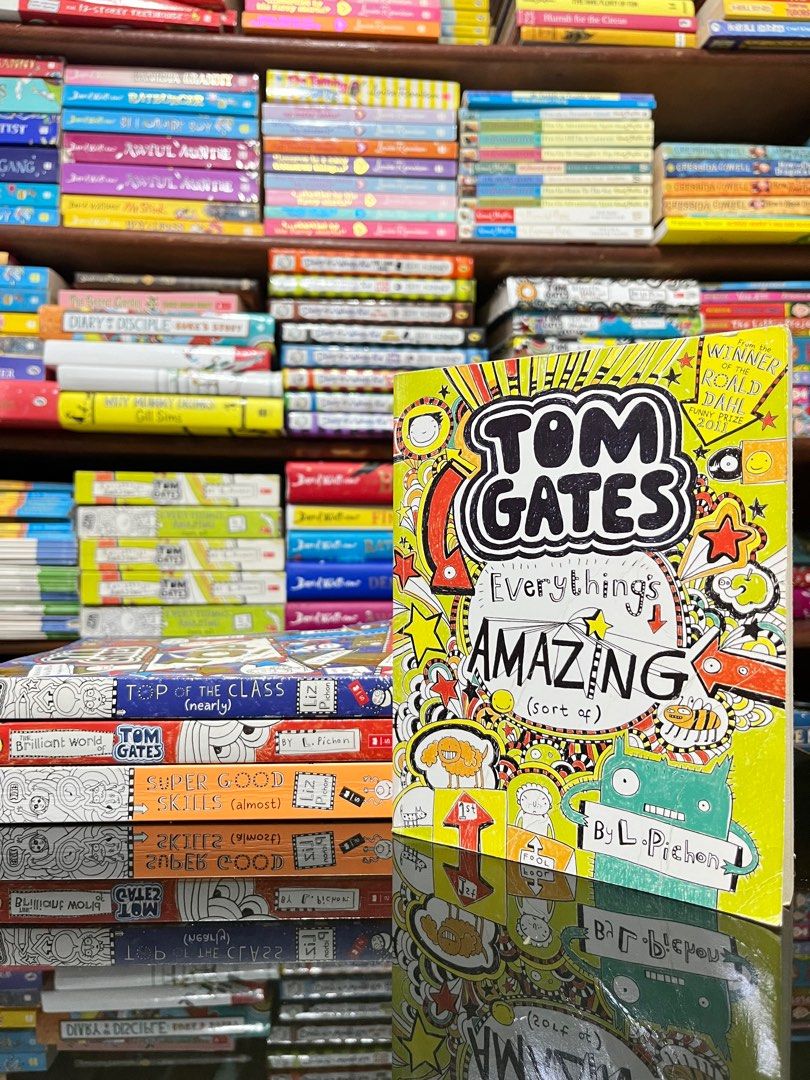 Tom gates, Hobbies & Toys, Books & Magazines, Children's Books on Carousell