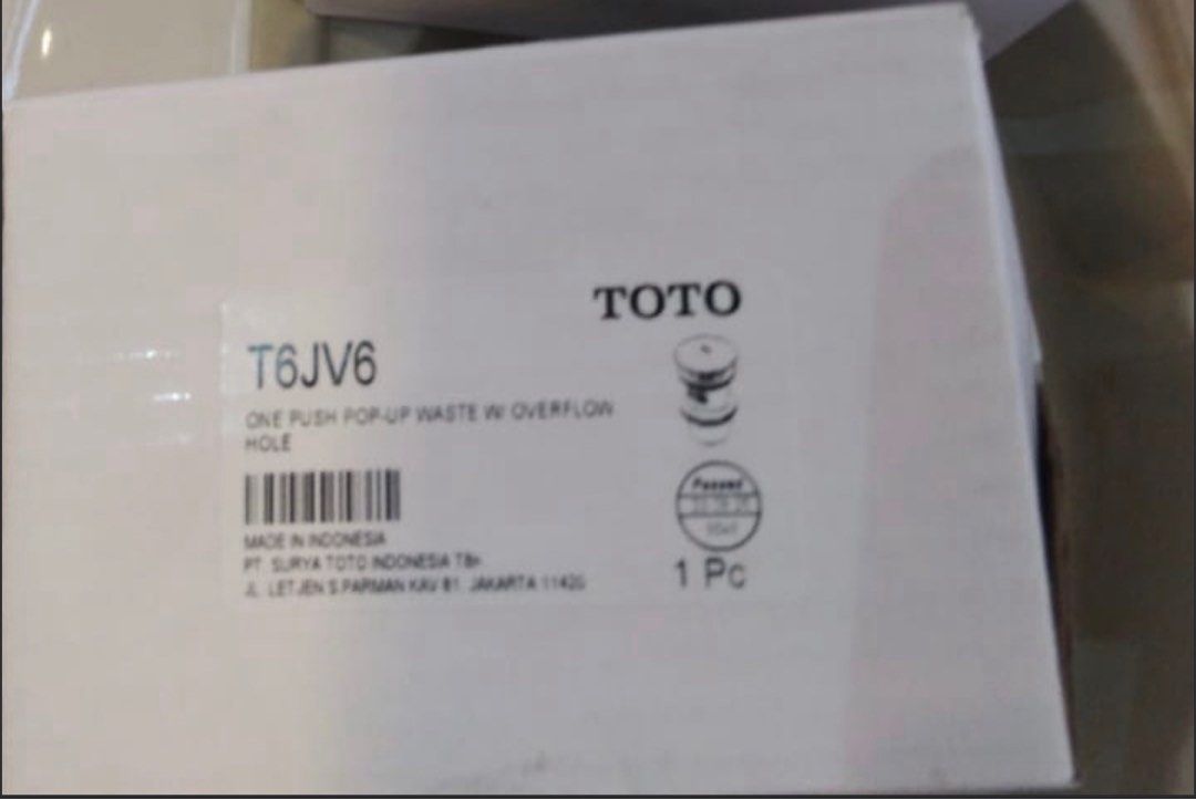 TOTO Pop up waste with overflow hole on Carousell