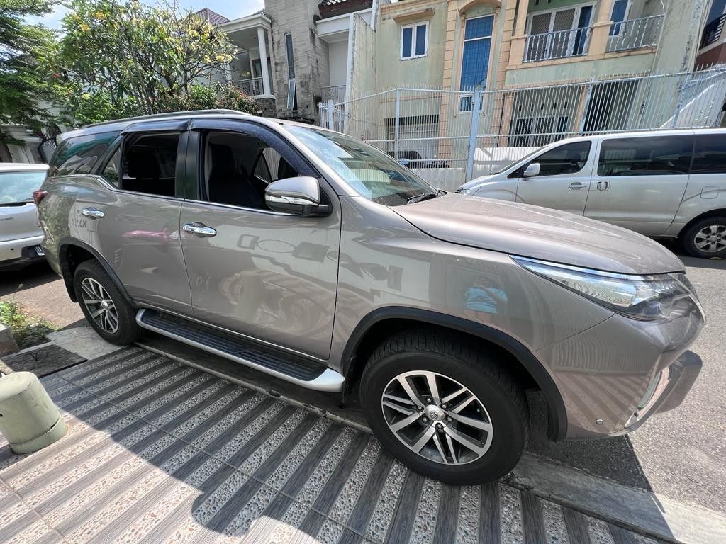 Toyota fortuner 2017 VRZ solar-At, Mobil & Motor, Mobil untuk Dijual di ...