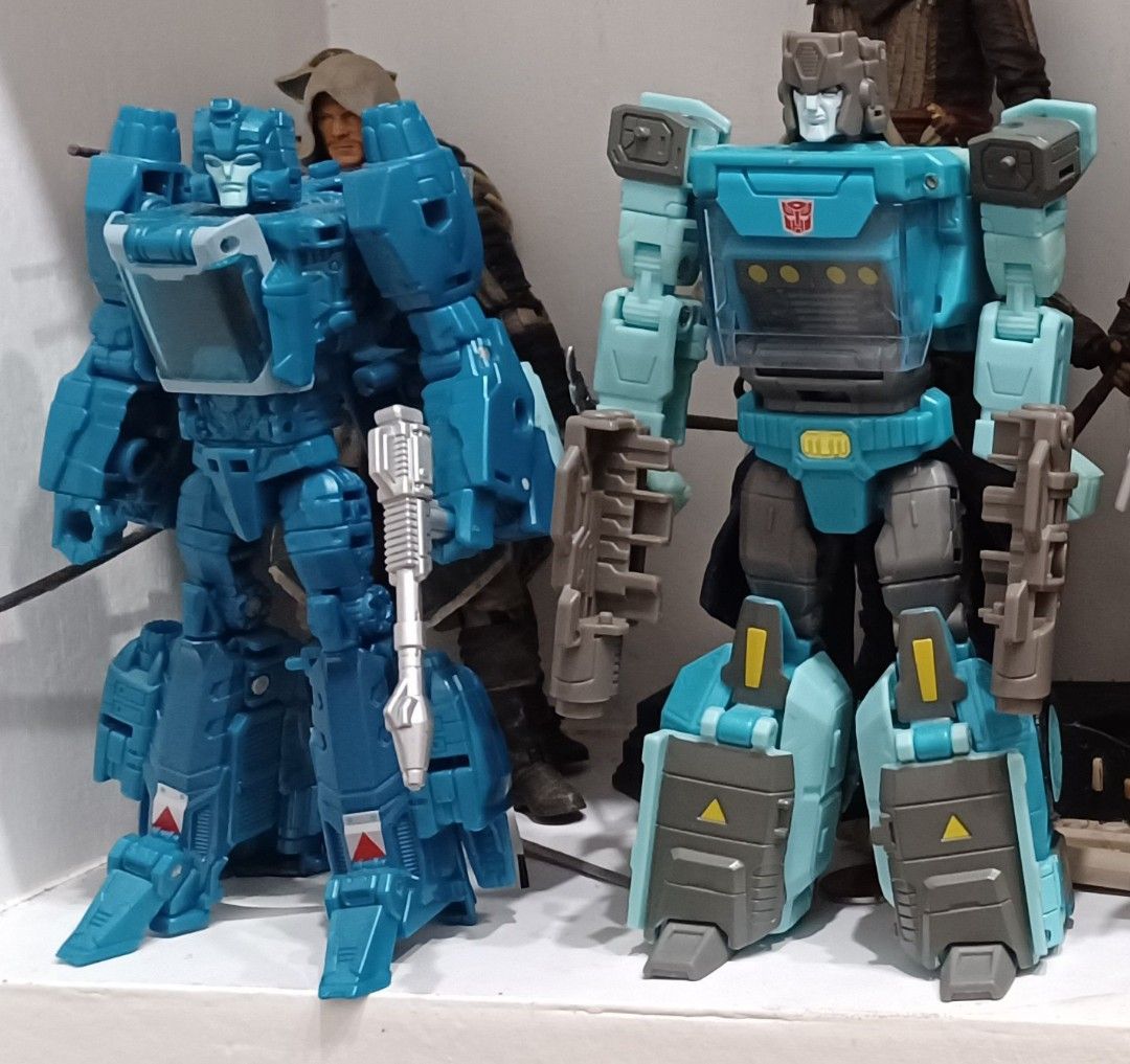Transformers Titans Return Blurr and Kupp, Hobbies & Toys, Toys & Games ...