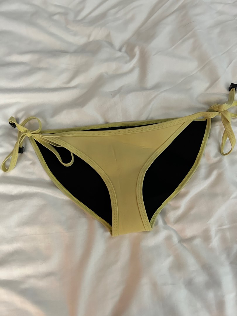 Triangle Bikini Bottom, Women's Fashion, Swimwear, Bikinis & Swimsuits ...