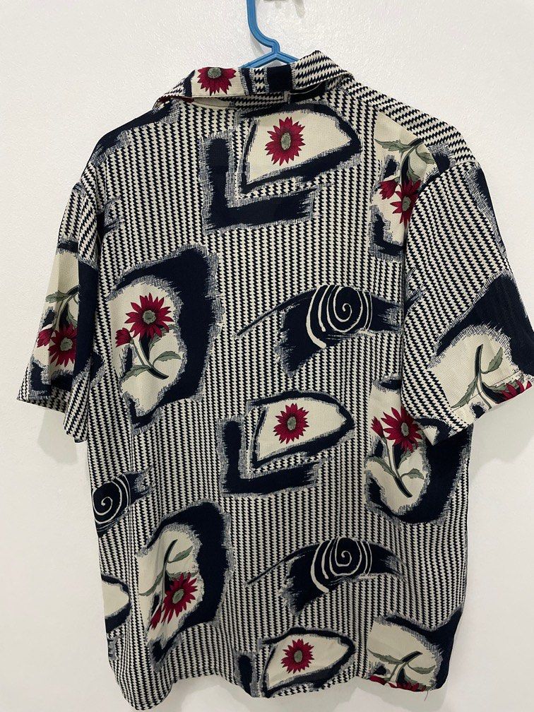 Vintage shirt, Women's Fashion, Tops, Shirts on Carousell