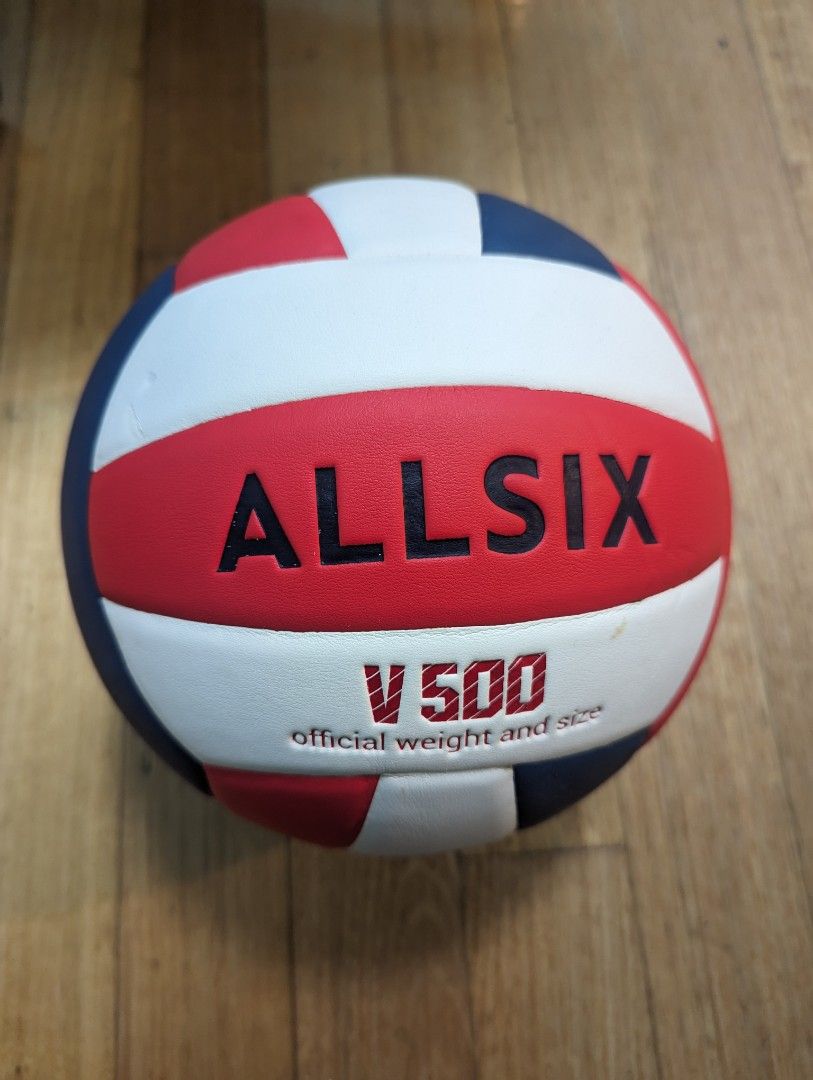 Volleyball V500 ALLSIX, Sports Equipment, Sports & Games, Racket & Ball ...