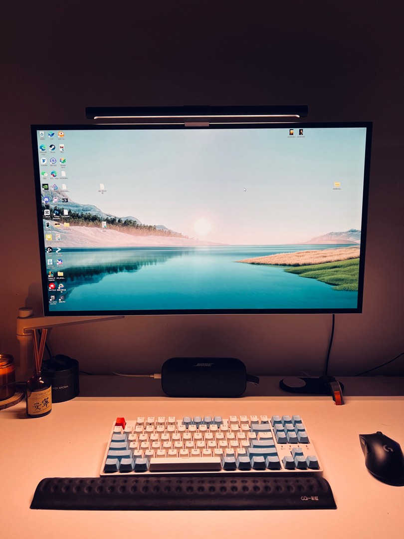 32inch 4k HDR glossy monitor LG 32ul950, Computers & Tech, Parts ...
