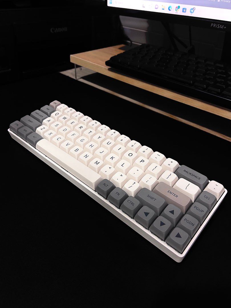 65% Custom Mechanical Keyboard (Space Rocket keycaps), Computers & Tech, Parts & Accessories ...