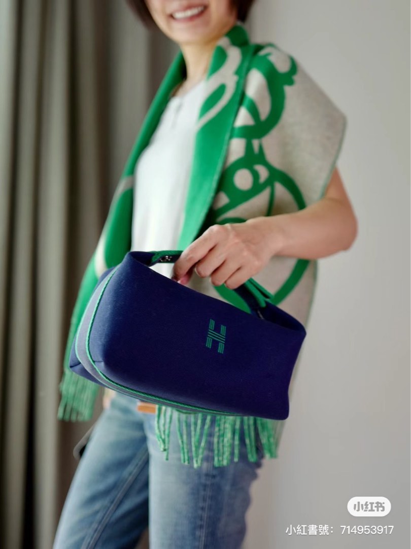 現貨 全新Hermes 大款飯盒包, 名牌精品, 精品包與皮夾在旋轉拍賣