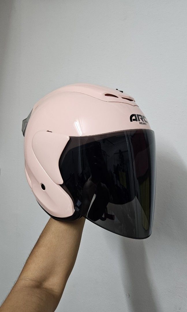 ARC Ritz Pastel Pink, Motorcycles, Motorcycle Apparel on Carousell