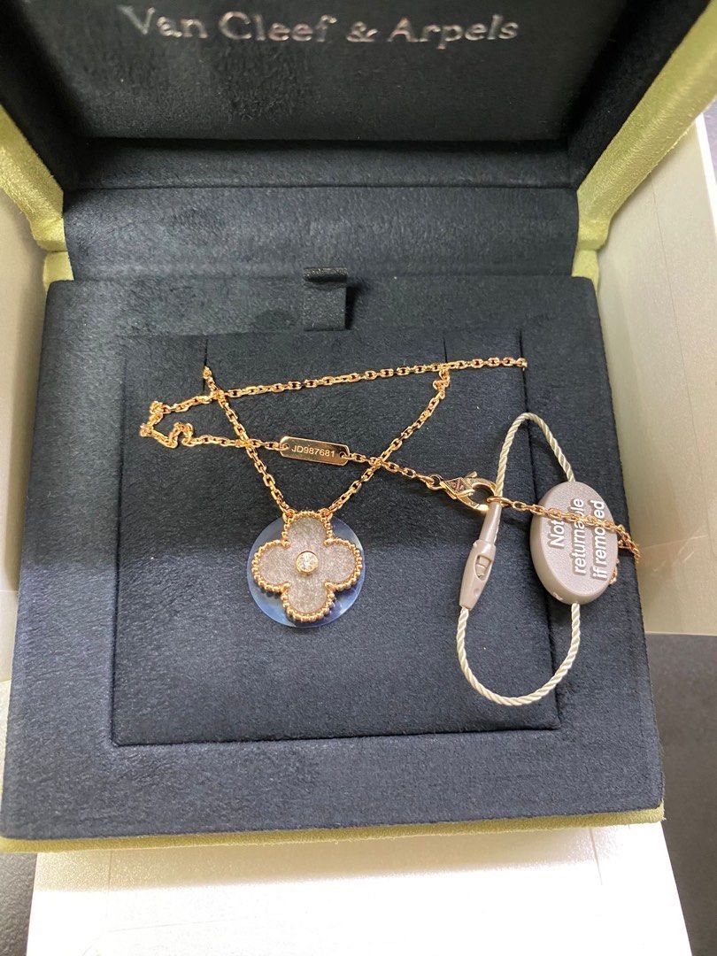 Authentic VCA Van Cleef Arpels Holiday Pendent Silver Obsidian Pendant ...