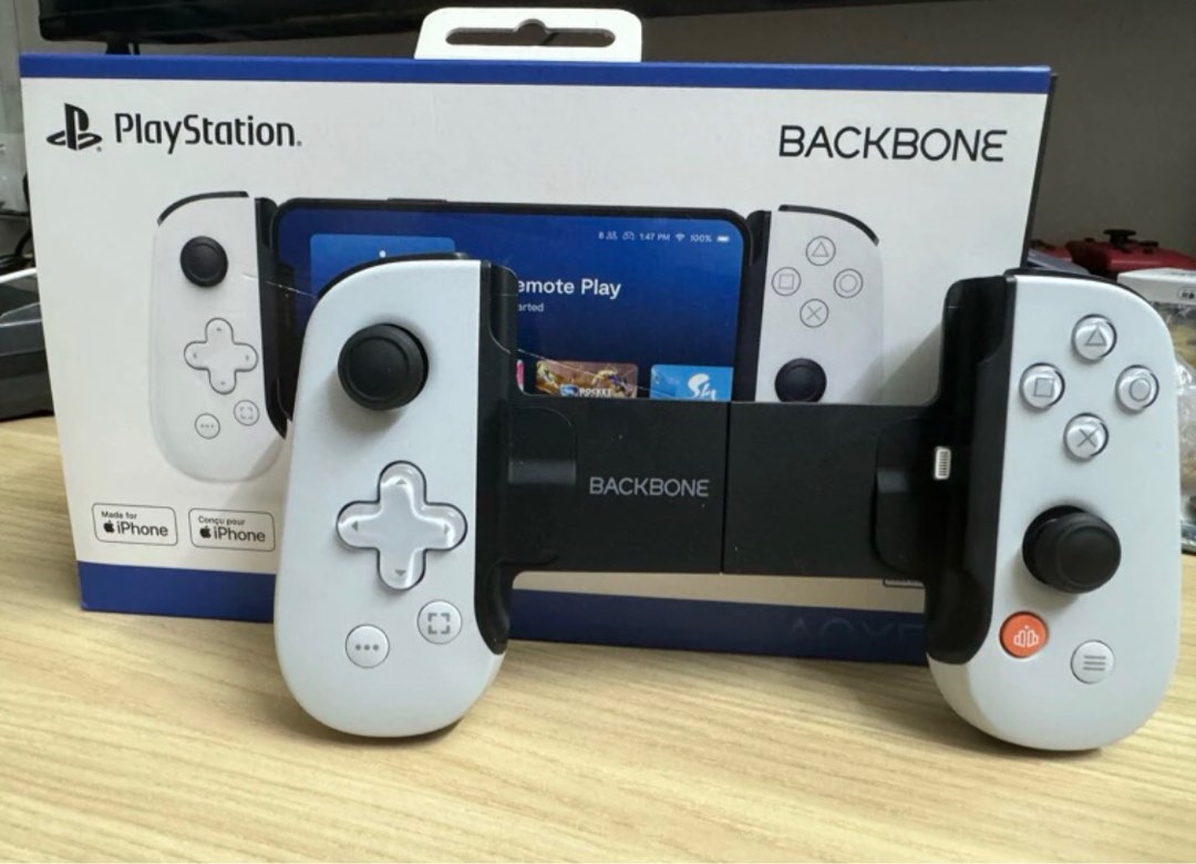 Backbone Playstation for Iphone, Video Gaming, Gaming Accessories ...
