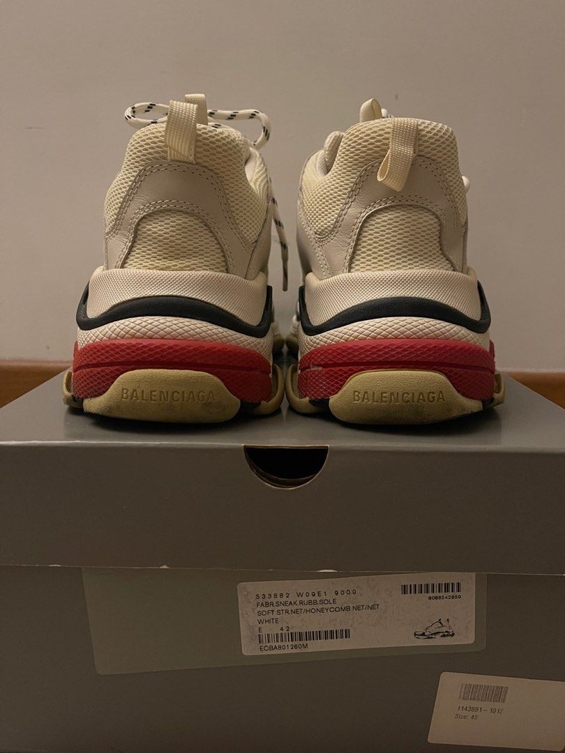 Balenciaga Triple S, Men's Fashion, Footwear, Sneakers on Carousell