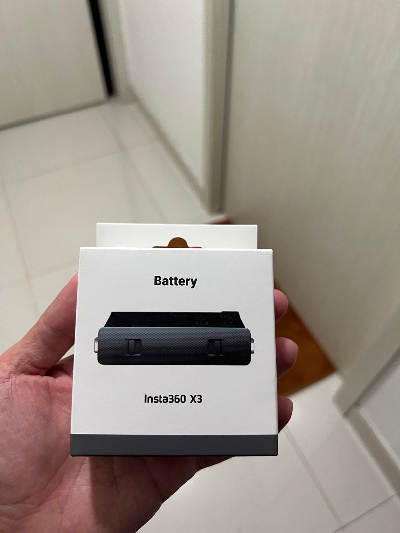 (BRAND NEW) Insta 360 X3 battery, Computers & Tech, Parts & Accessories ...