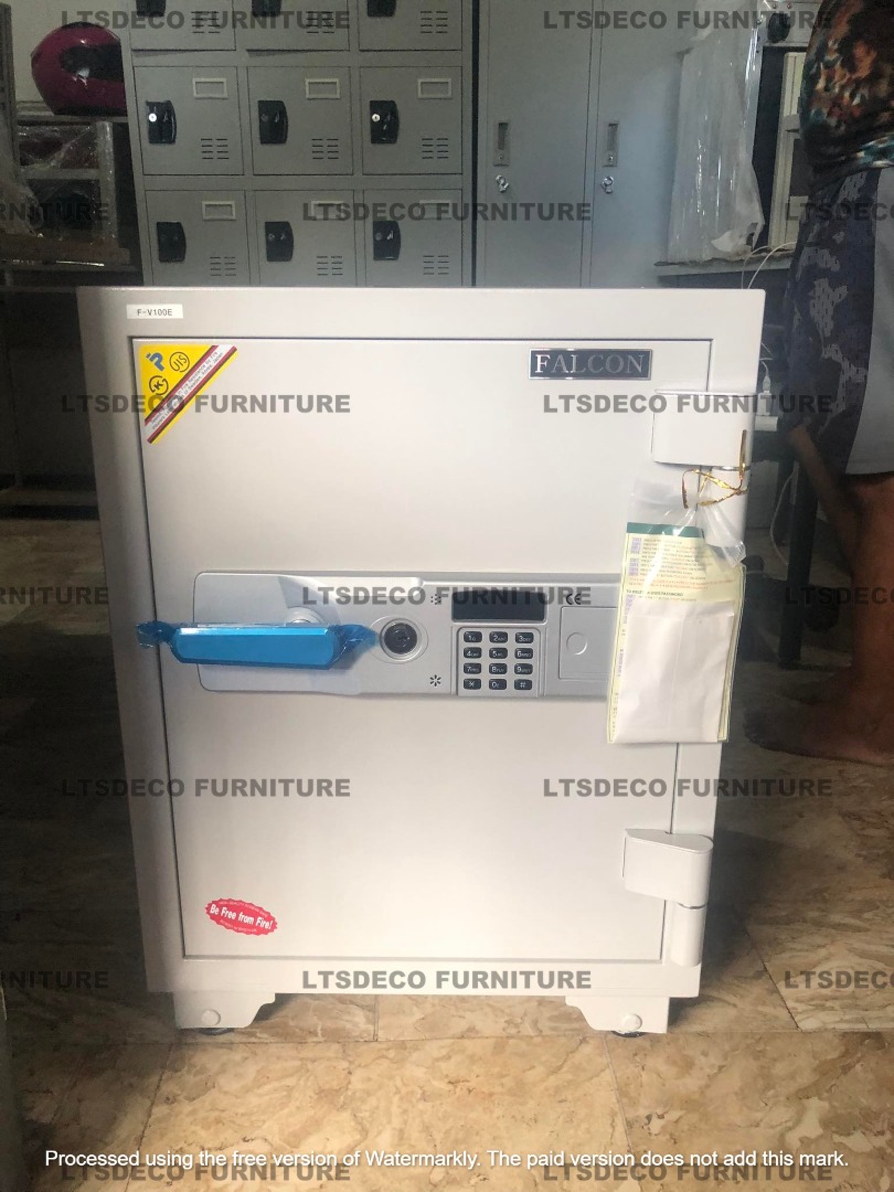 BRAND NEW SAFETY VAULT OFFICE PARTITION AND FURNITURE, Furniture & Home ...