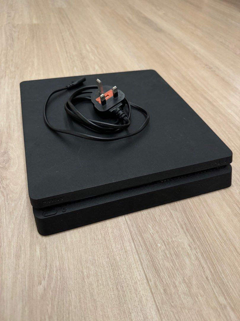 Broken PS4, Video Gaming, Video Game Consoles, PlayStation on Carousell