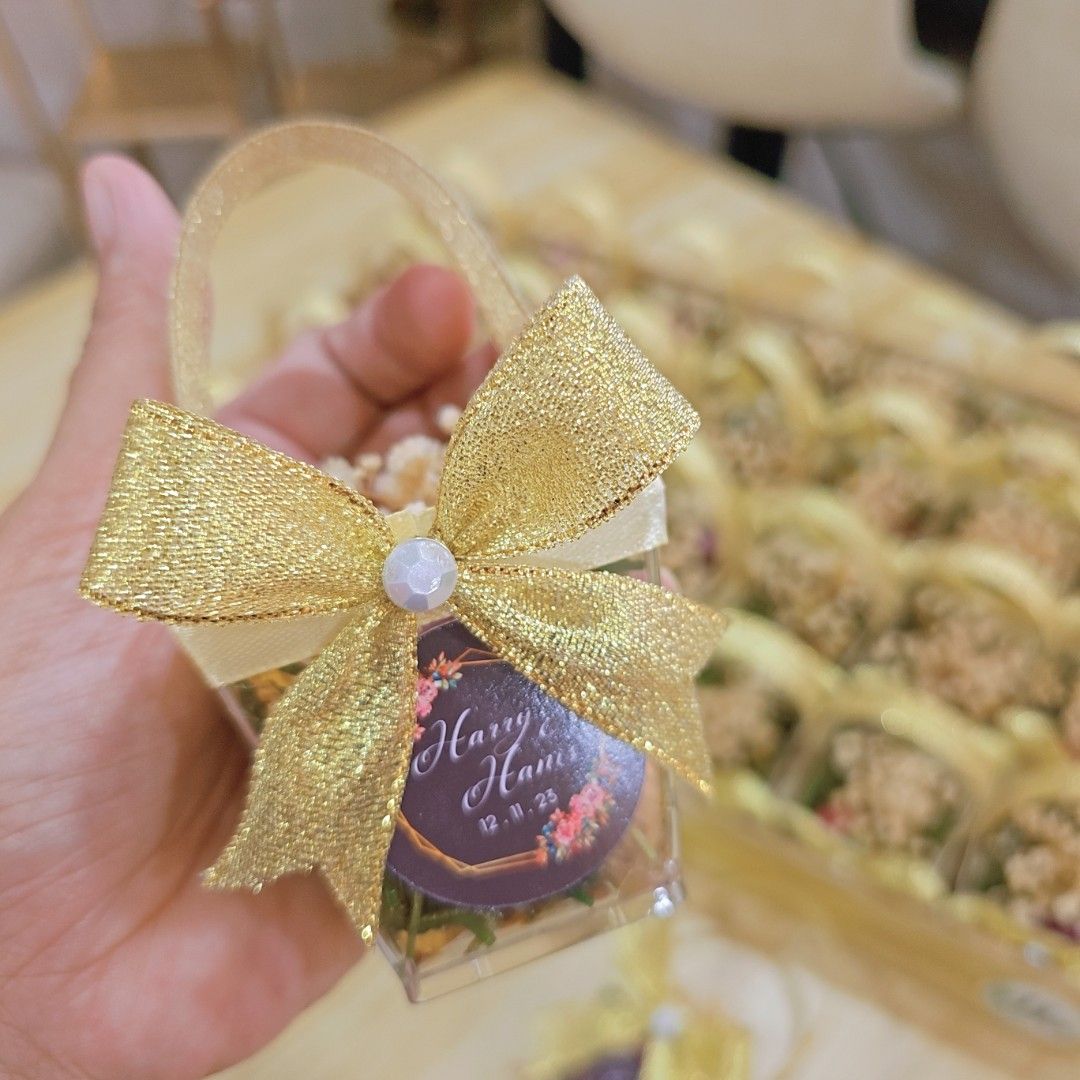 Bunga rampai acrylic cups, wedding potpourri, Hobbies & Toys ...