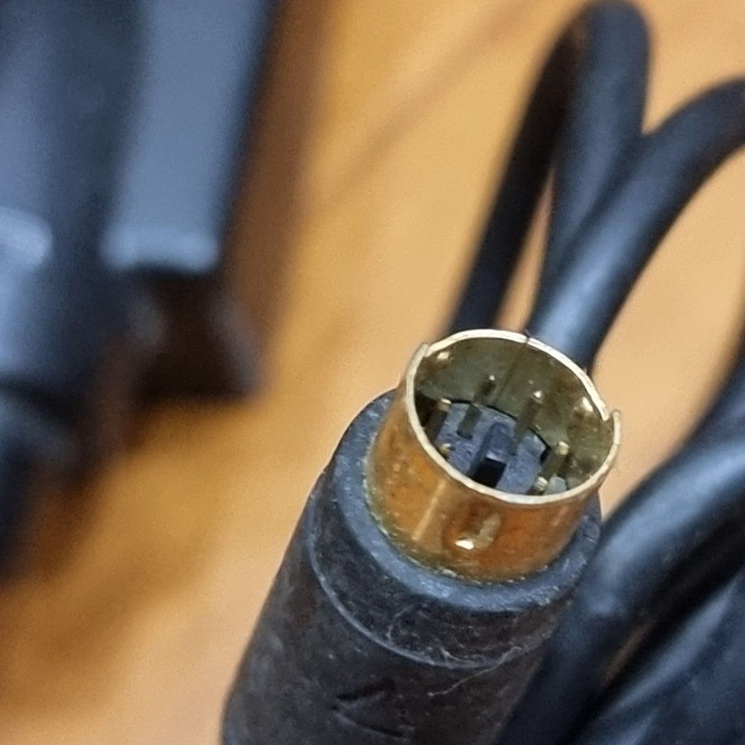 Cambridge SoundWorks/Creative volume and balance controls, Audio ...