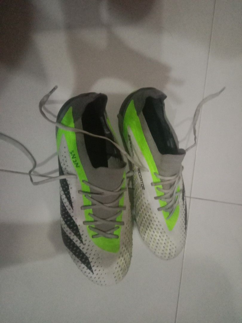 Crazy fast Predator boots, Men's Fashion, Footwear, Boots on Carousell