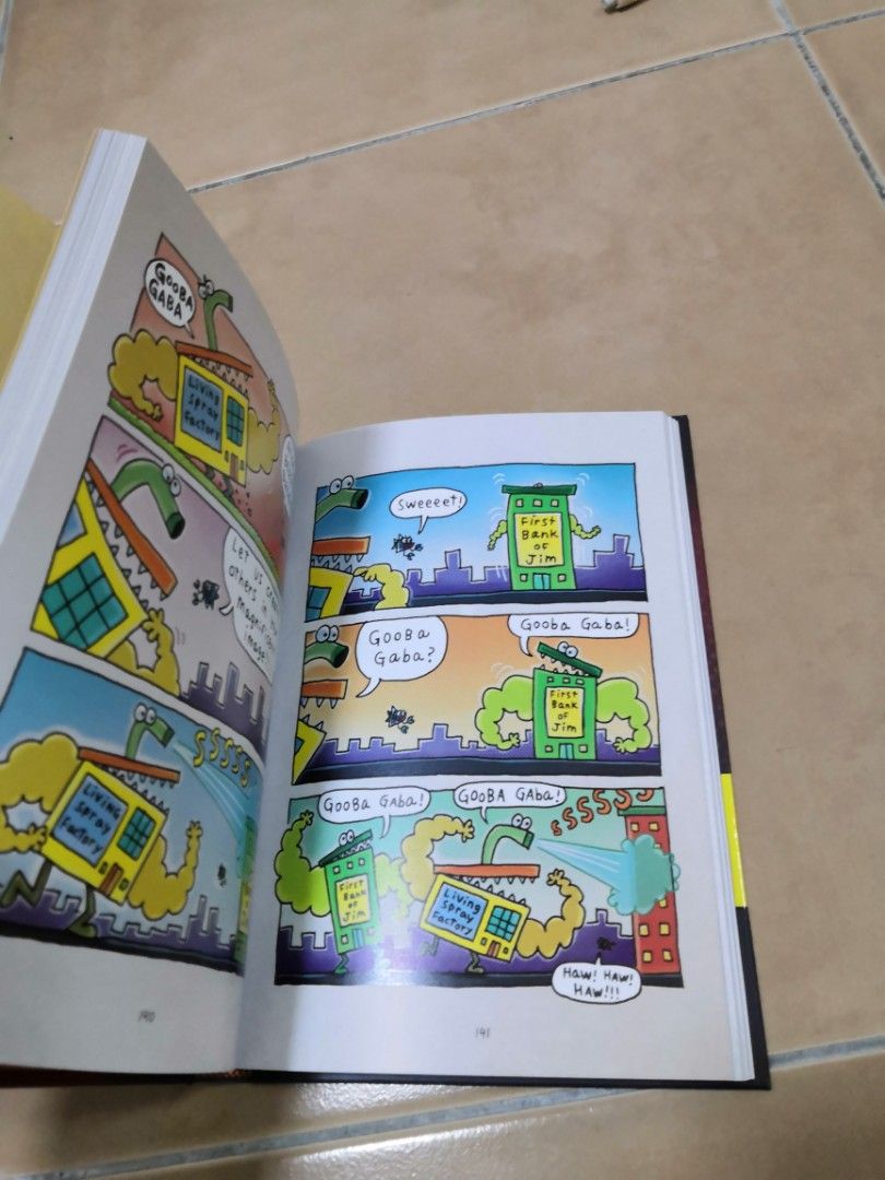 Dog Man A Tale of Two Kitties, Hobbies & Toys, Books & Magazines ...