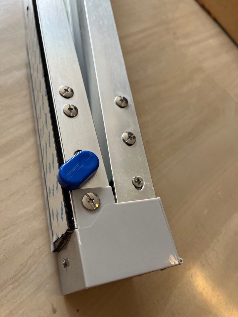 Foldable shower screen / nursing screen, Furniture & Home Living ...