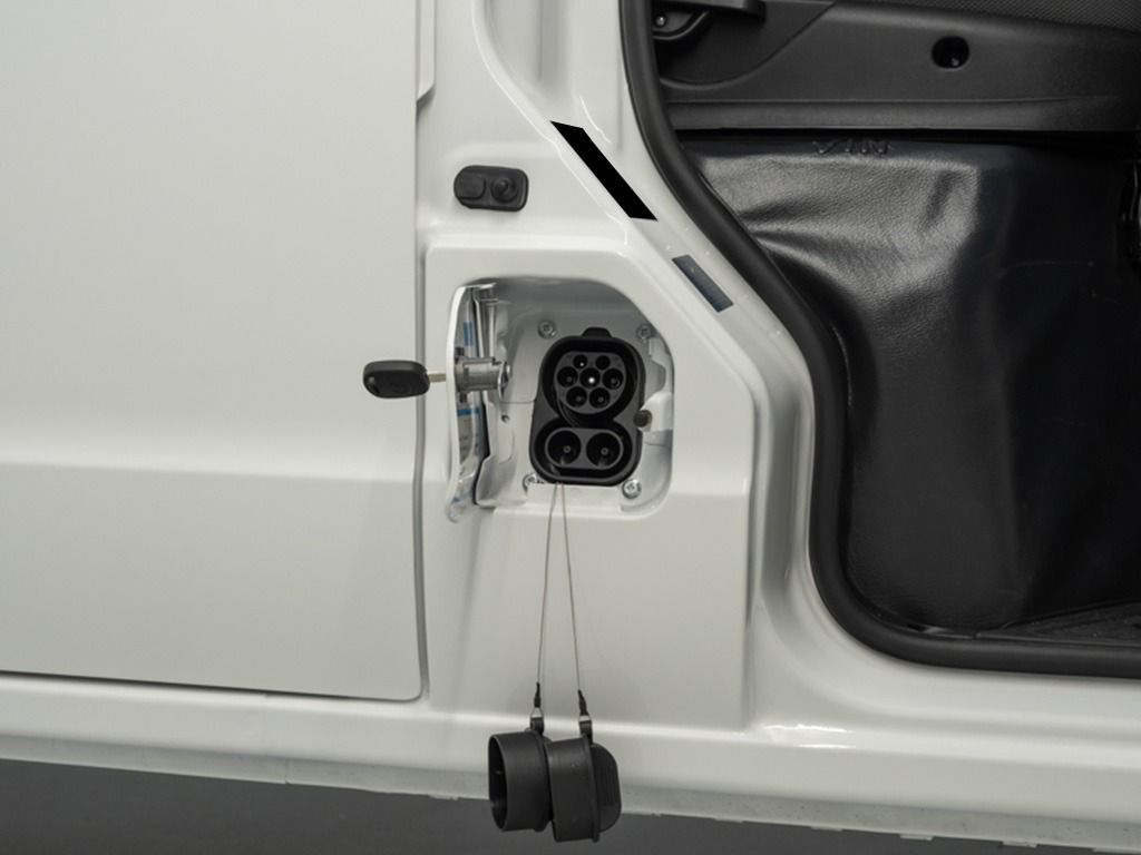 For Lease - Brand new SOKON EC31 Electric Lorry Commercial Vehicle ...