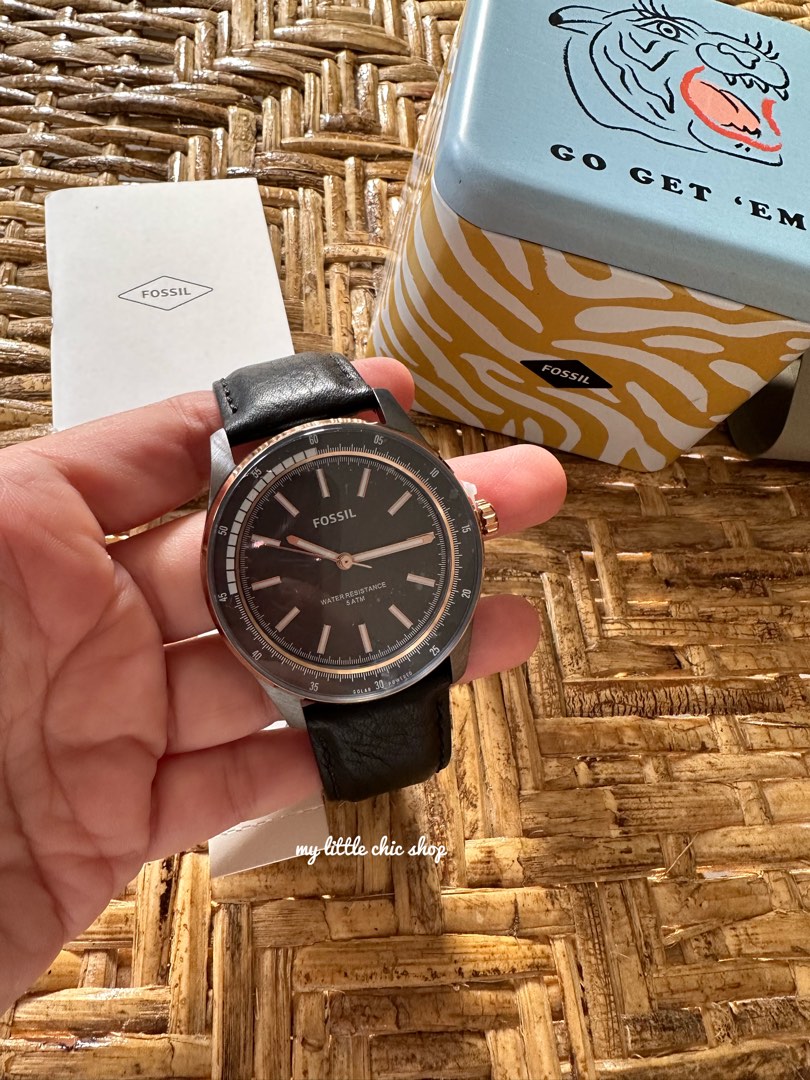 fossil sullivan solar watch, Men's Fashion, Watches & Accessories ...