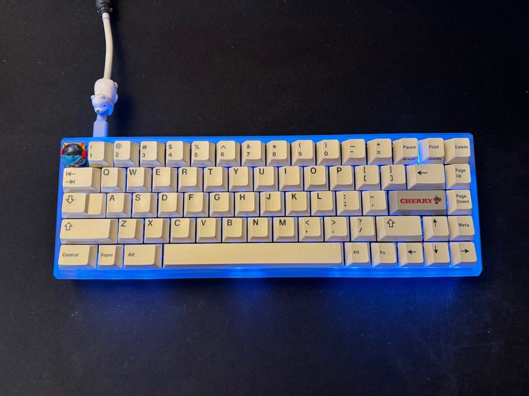 Freja65 Frosted Glass Custom Keyboard, Computers & Tech, Parts ...