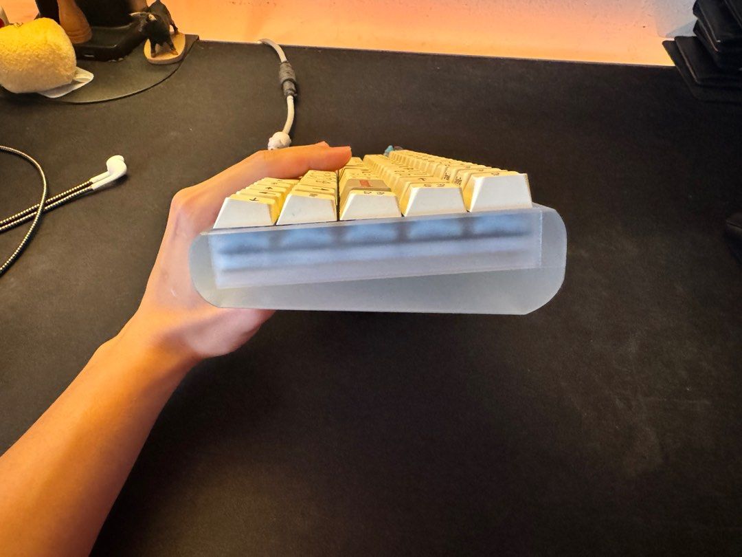 Freja65 Frosted Glass Custom Keyboard, Computers & Tech, Parts ...