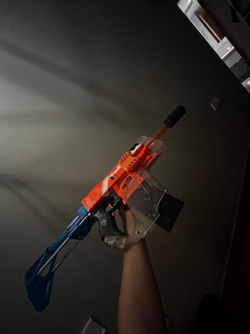 Full Auto Nerf Gun, Hobbies & Toys, Toys & Games on Carousell