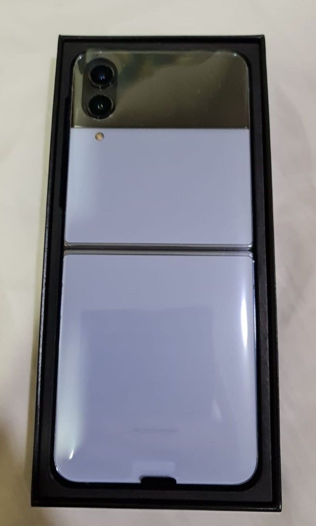 Galaxy Z Flip 4 Blue 256GB, Mobile Phones & Gadgets, Mobile Phones ...