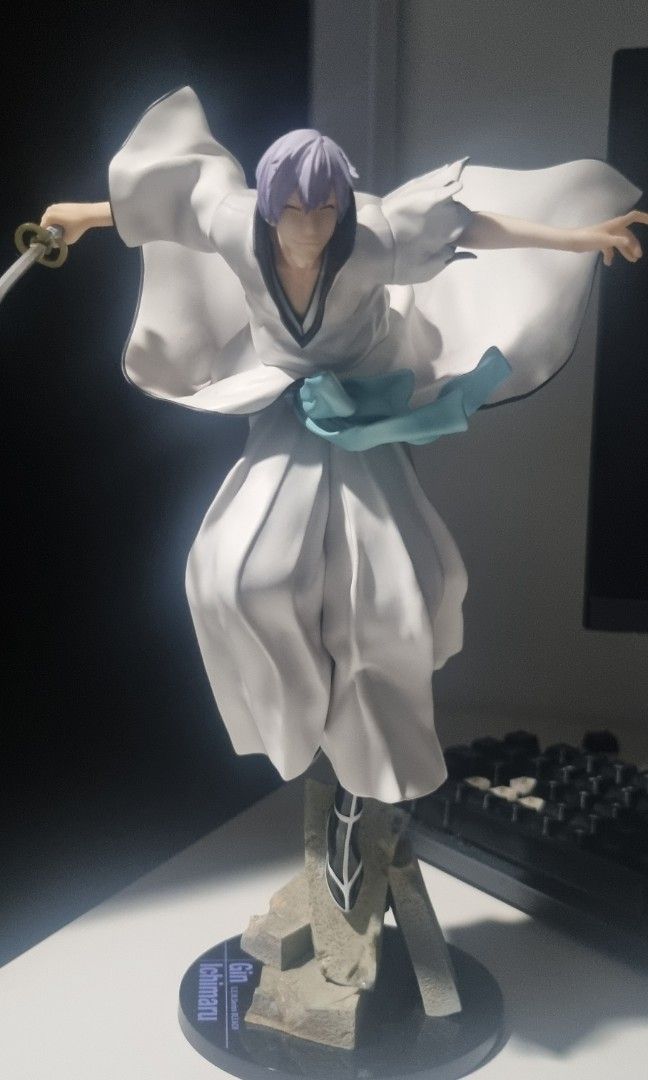 Gin ichimaru figure, Hobbies & Toys, Toys & Games on Carousell