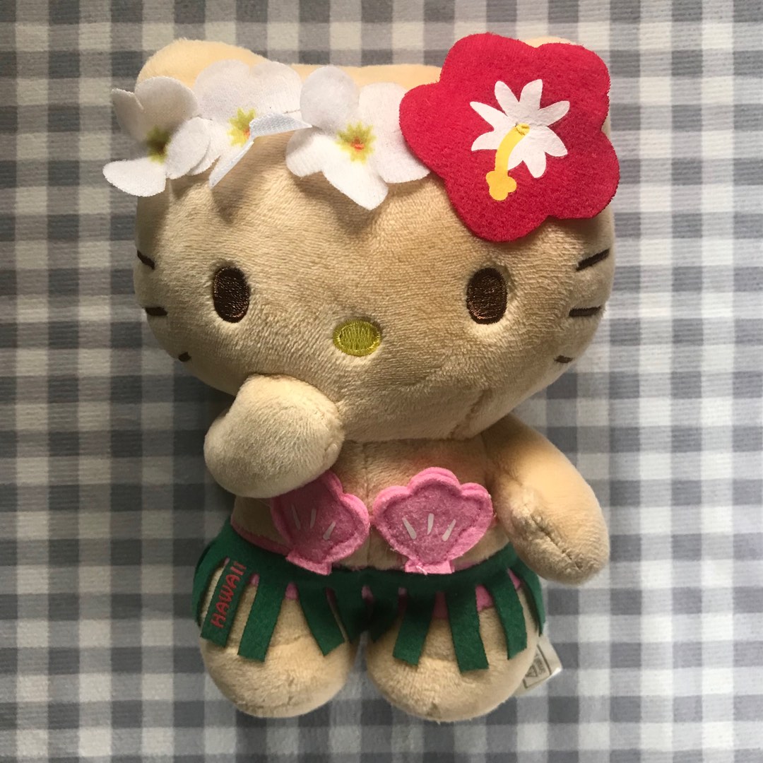 Hello Kitty Hawaii Hula Kiss, Hobbies & Toys, Toys & Games on Carousell