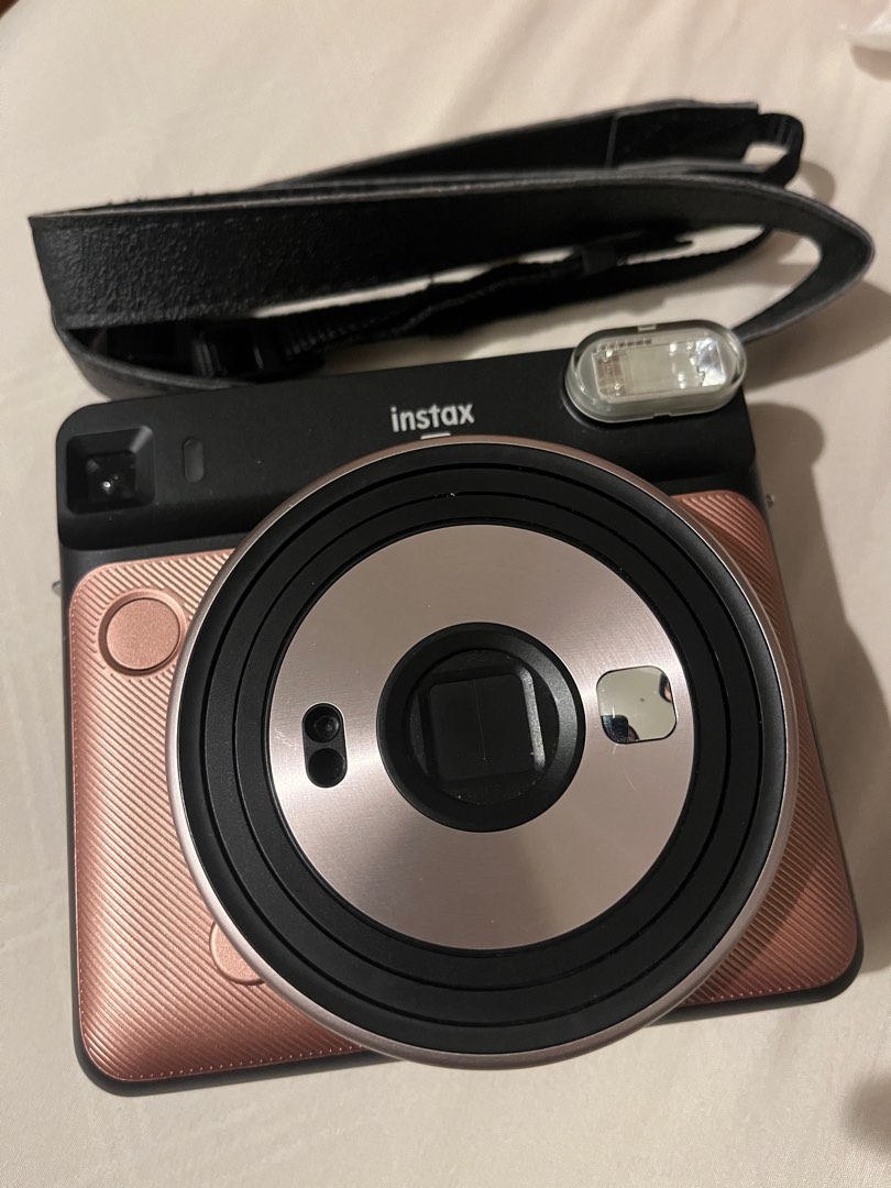 Instax SQ 6, Photography, Cameras on Carousell