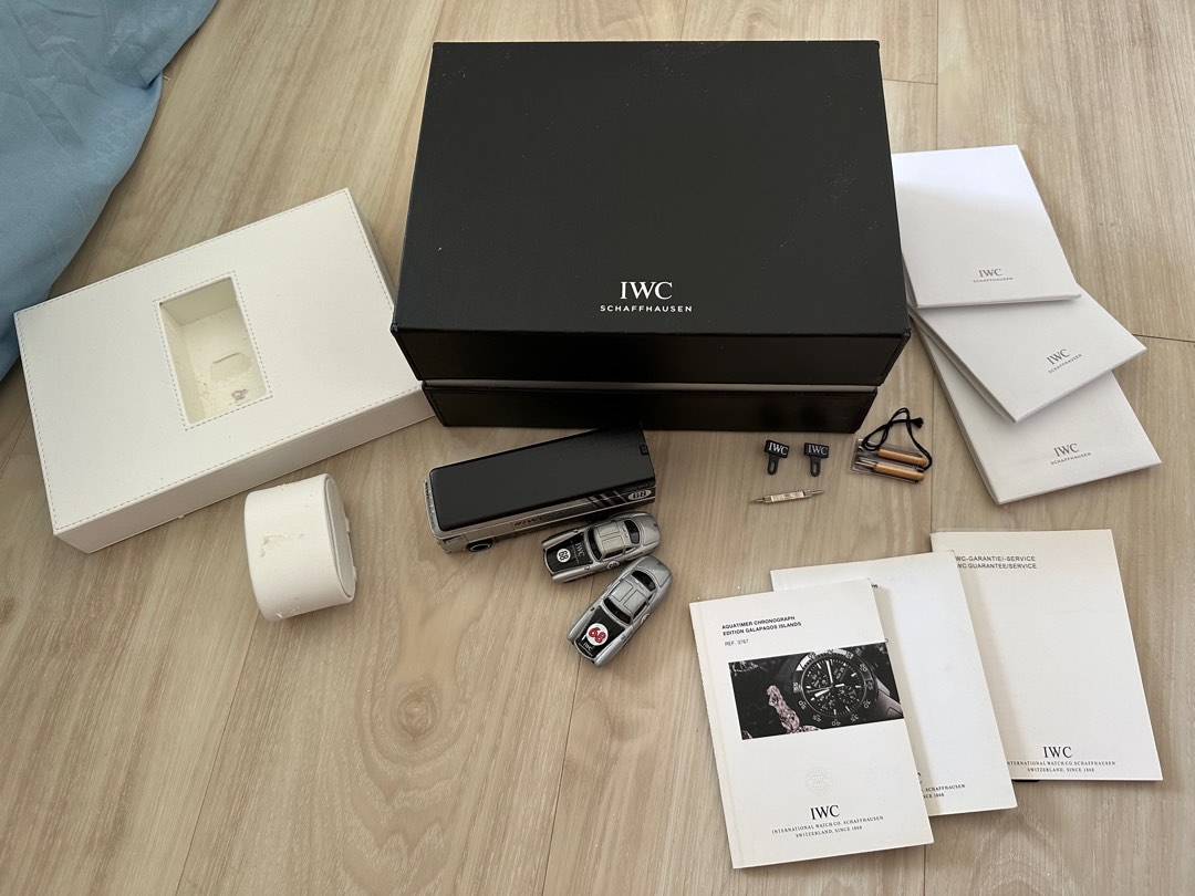 IWC box with pushers (full set), Men's Fashion, Watches & Accessories, Watches on Carousell